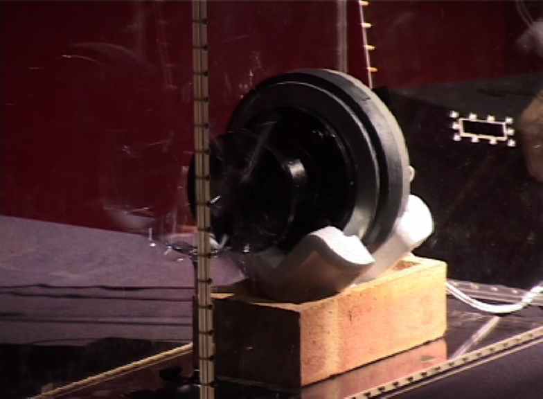 breaking glass with sound